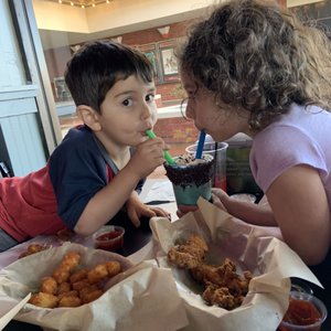 BIT BURGER KNOX - 131 Photos & 59 Reviews - Burgers - 151 N Seven Oaks ...