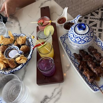 KIN DEE - Updated August 2025 - 2510 Photos & 958 Reviews - 1533 N ...