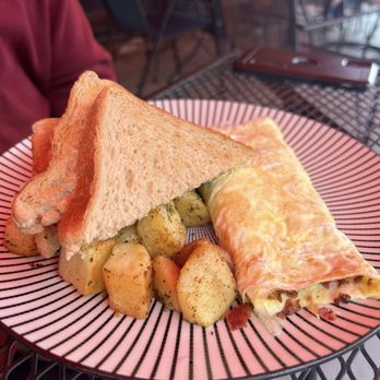 TOAST N’ TAP - Updated September 2025 - 26 Photos & 26 Reviews - 45 ...