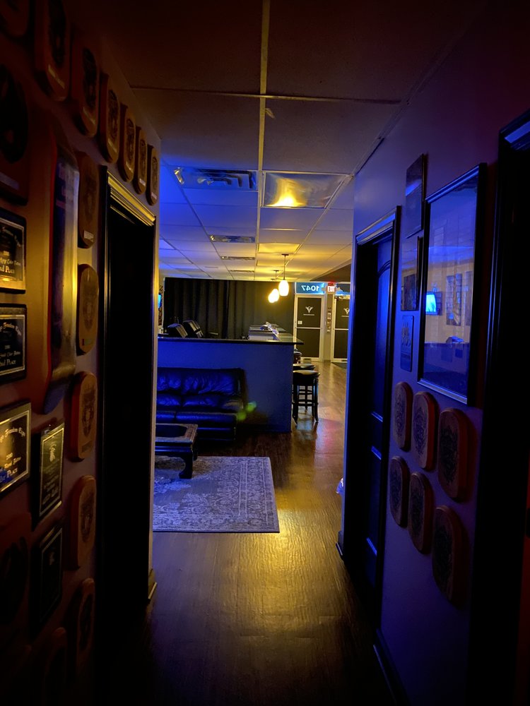 COLOR THEORY TATTOO - Updated May 2024 - 109 Photos & 134 Reviews ...