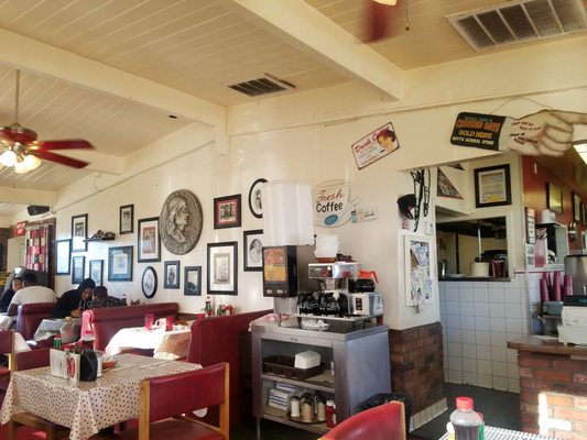 RED HILL COFFEE SHOP - 255 Photos & 356 Reviews - Breakfast & Brunch ...