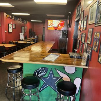 COACHES BOX - Updated March 2025 - 300 Photos & 387 Reviews - 705 ...