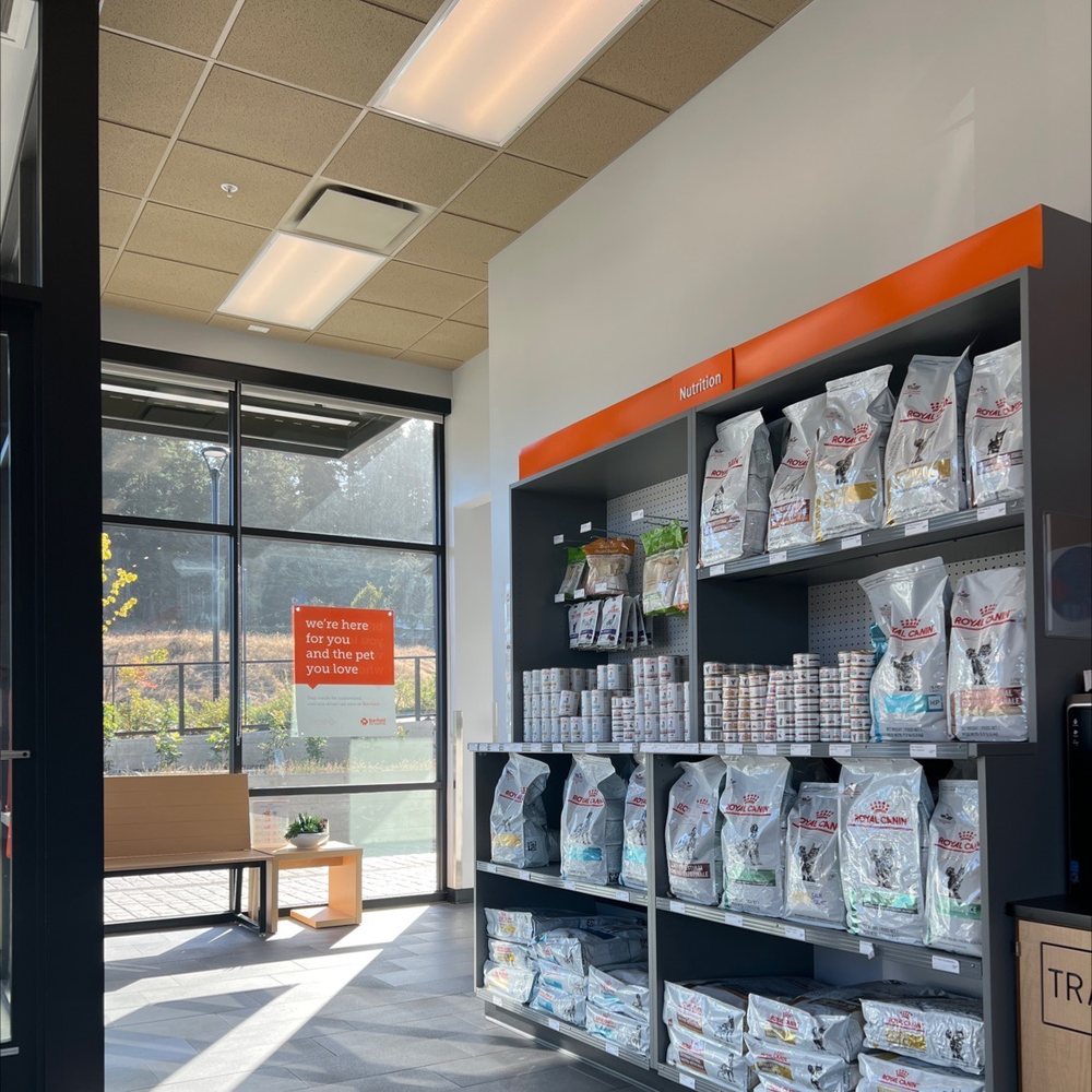 BANFIELD PET HOSPITAL - Updated July 2024 - 10 Reviews - 13220 SE 172nd ...