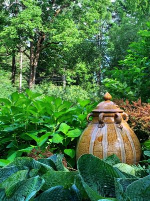 BERKSHIRE BOTANICAL GARDEN - Updated July 2024 - 167 Photos & 35 ...