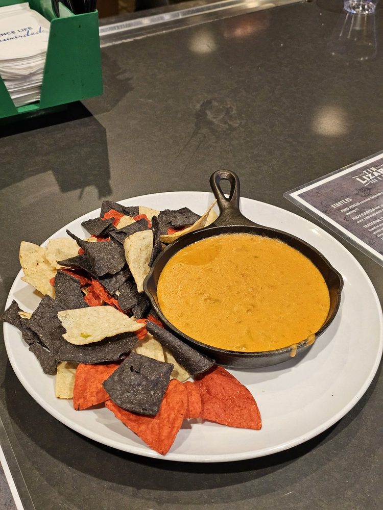 TIN LIZARD BAR & GRILL - Updated September 2025 - 68 Photos & 30 ...