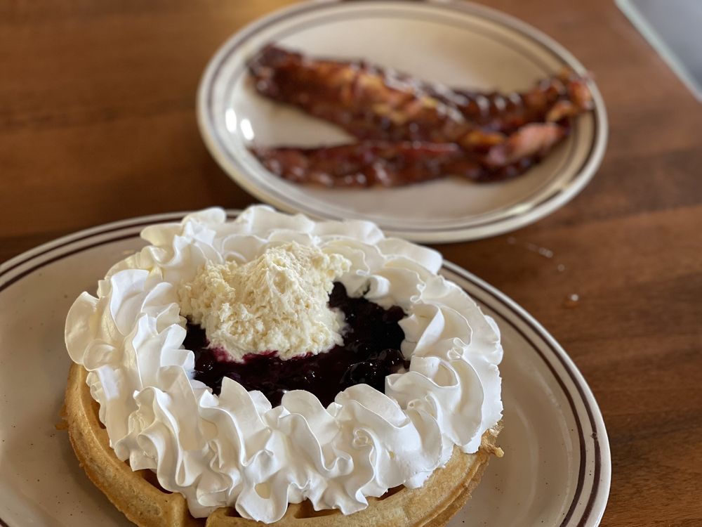 WILD HUCKLEBERRY - 409 Photos & 623 Reviews - 302 S Mission St ...