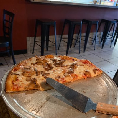 FULL CIRCLE CAFE - Updated August 2024 - 68 Photos & 113 Reviews - 4118 ...