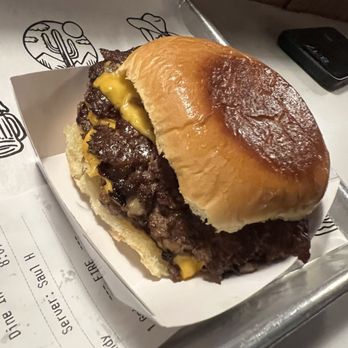 GOTHAM BURGER SOCIAL CLUB - Updated December 2024 - 309 Photos & 177 ...