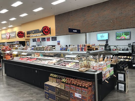 VG’S GROCERY - Updated December 2024 - 32 Photos & 11 Reviews - 1390 N ...