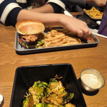 MAIN EVENT JACKSONVILLE - Updated December 2025 - 399 Photos & 286 ...