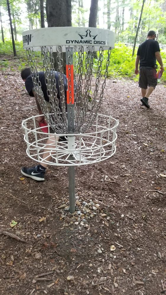 PYRAMID DISC GOLF - 103 Marshall St, Leicester, Massachusetts - Disc ...