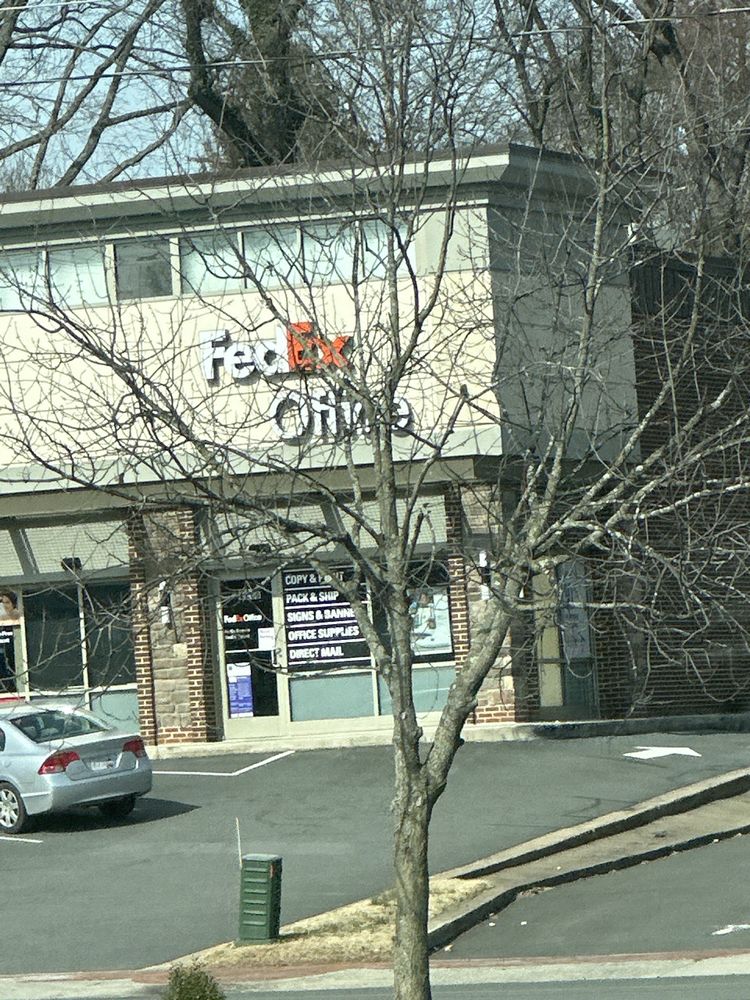 FEDEX OFFICE PRINT & SHIP CENTER - Updated October 2025 - 328 Maple Ave ...