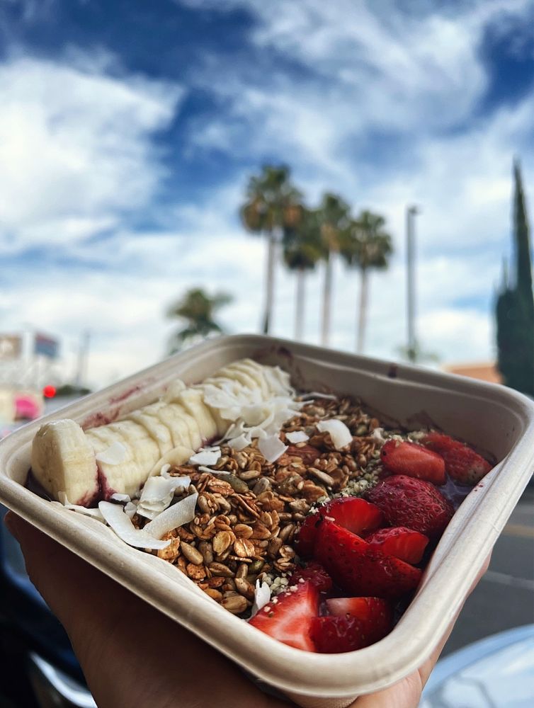 EREWHON - Updated February 2025 - 991 Photos & 1022 Reviews - 7660 ...