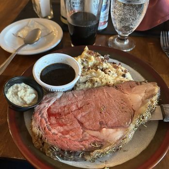 BEEF N BONE STEAKHOUSE - Updated December 2025 - 95 Photos & 118 ...