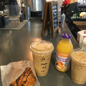 EBENEZERS COFFEEHOUSE - 297 Photos & 506 Reviews - Coffee & Tea - 201 F ...