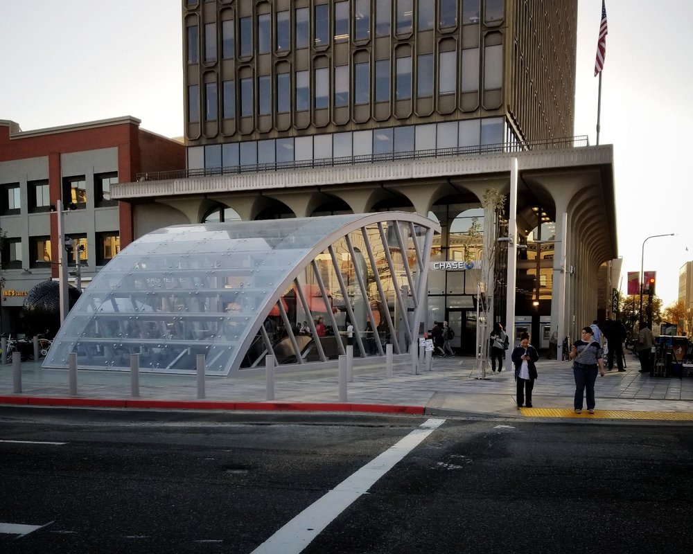 BART - DOWNTOWN BERKELEY STATION - 127 Photos & 92 Reviews - Train ...
