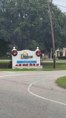 CITY OF DAPHNE - Updated December 2024 - 25 Photos - 1705 Main St ...