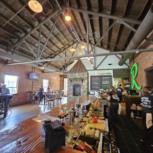 BRASSERIE SAINT JAMES - 1046 Photos & 817 Reviews - 901 S Center St ...