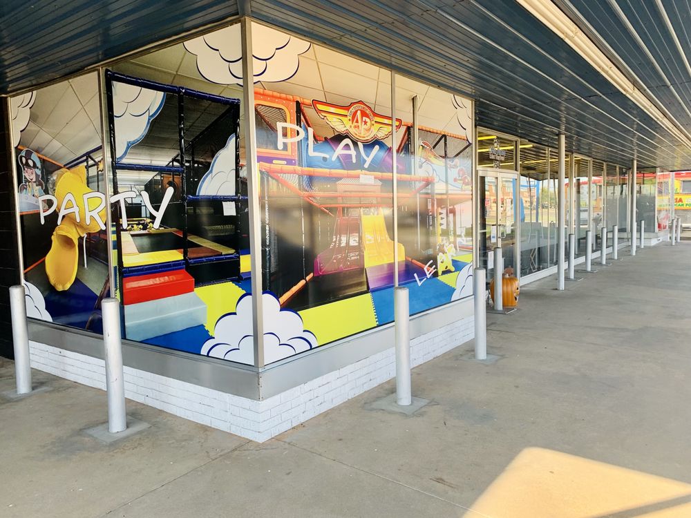 LITTLE FLYERS INDOOR PLAYGROUND - Updated November 2025 - 15 Photos ...