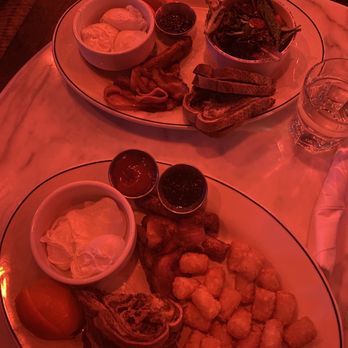 FOX ON JOHN - Updated August 2024 - 386 Photos & 176 Reviews - 106 John ...