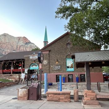 ZION PIZZA & NOODLE - Updated August 2025 - 891 Photos & 1228 Reviews ...