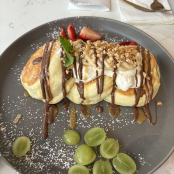 HANABUSA CAFE - Updated July 2024 - 850 Photos & 437 Reviews - 29 E ...