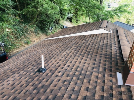 RICARDO’S ALPHA ROOFING - Updated December 2025 - 58 Photos - 206 E Mills St, Columbus, North ...