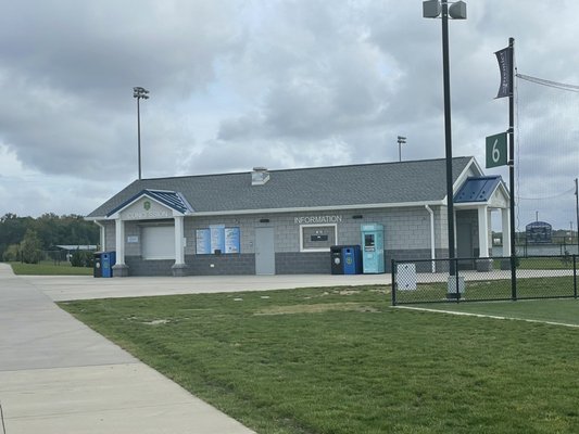 DE TURF SPORTS COMPLEX - Updated June 2025 - 25 Photos - 4000 Bay Rd ...