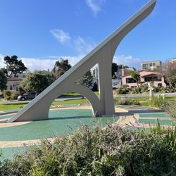 INGLESIDE TERRACES SUNDIAL - 48 Photos & 25 Reviews - Ingleside Terrace ...