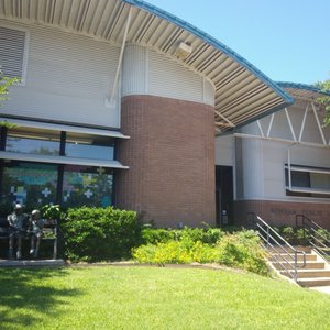 SHERMAN PUBLIC LIBRARY - Updated January 2026 - 421 N Travis St ...