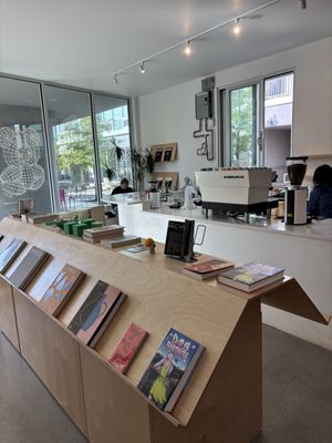 CAFE MOMENTO - Updated December 2025 - 109 Photos & 38 Reviews - 1200 ...