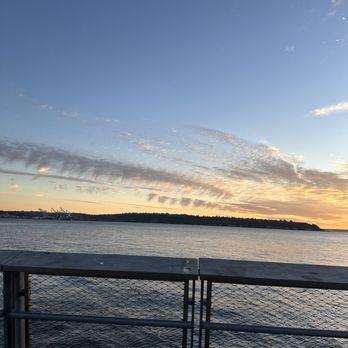 PIER 62 - Updated July 2025 - 88 Photos & 23 Reviews - 1951 Alaskan Way ...