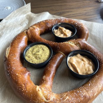 DENTED KEG - Updated November 2024 - 27 Photos & 28 Reviews - 139 W ...