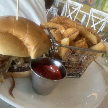 DECK 84 - Updated December 2024 - 1561 Photos & 1749 Reviews - 840 E ...