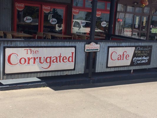 CORRUGATED CAFE - Updated October 2025 - Old Oak Milk Bar, Peats Ridge ...