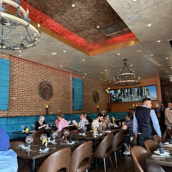 DIVAN RESTAURANT - Updated April 2025 - 357 Photos & 247 Reviews - 1313 ...