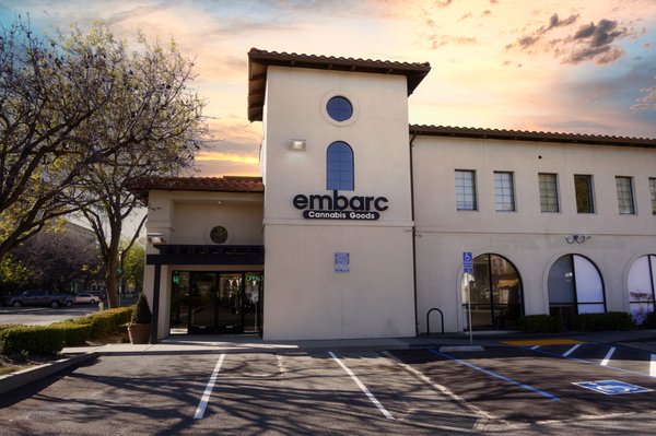 EMBARC REDWOOD CITY - Updated July 2025 - 44 Photos & 77 Reviews - 1870 ...