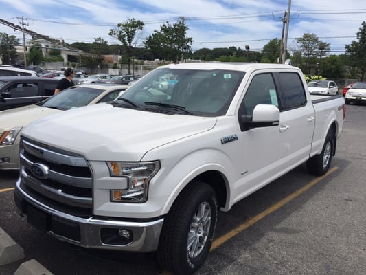 FORD LINCOLN OF SMITHTOWN - Updated May 2026 - 30 Photos & 222 Reviews ...