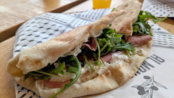 AL MANAKEESH - Updated October 2025 - 45 Photos & 16 Reviews - 6181 ...