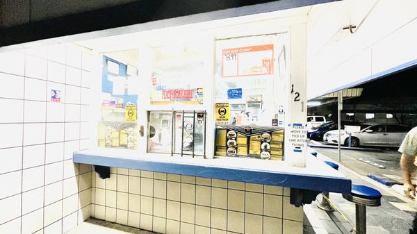 H & W DRIVE IN - Updated February 2025 - 196 Photos & 521 Reviews - 121 ...