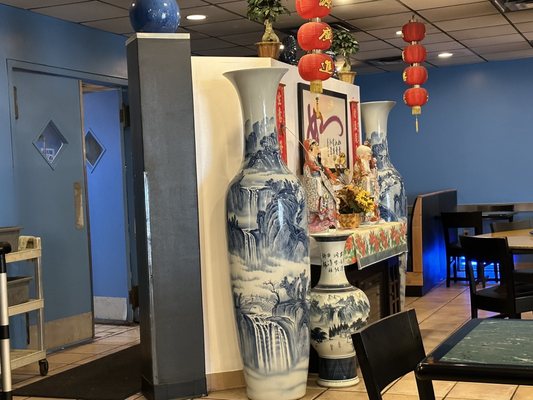 BLUE GIBBON CHINESE RESTAURANT - Updated November 2025 - 56 Photos ...