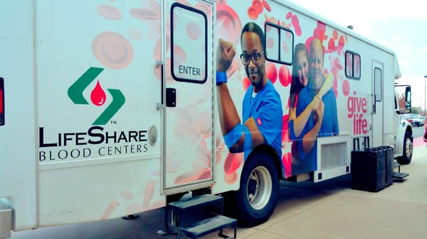 LIFESHARE BLOOD CENTER - Updated December 2025 - 43 Photos - 8910 ...