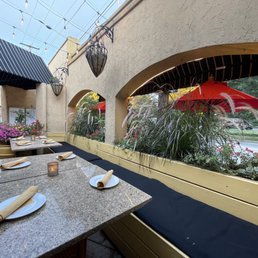 INDIA RESTAURANT - Updated October 2025 - 797 Photos & 800 Reviews ...