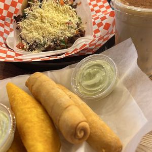 MAXI AREPA - 56 Photos & 45 Reviews - 24811 Katy Fwy, Katy, Texas ...
