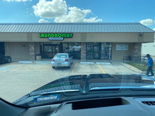 TURBO LAUNDRY - Updated August 2025 - 27 Photos & 26 Reviews - 6209 ...