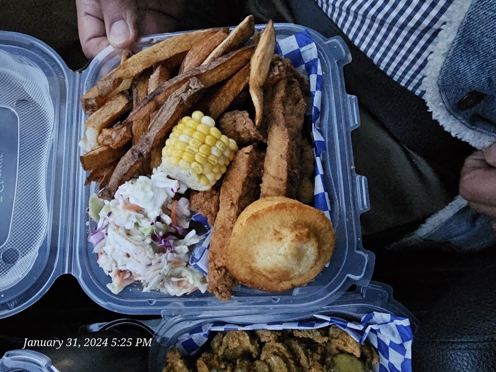 FRICKIN FRIED - Updated January 2025 - 218 Photos & 258 Reviews - 3525 ...