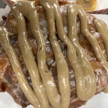 DONUT PARADE - Updated August 2025 - 134 Photos & 206 Reviews - 2152 N ...