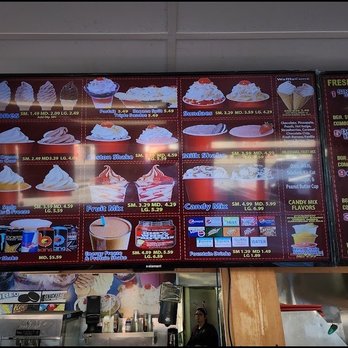 SNO-WHITE DRIVE IN - Updated October 2025 - 44 Photos & 43 Reviews ...