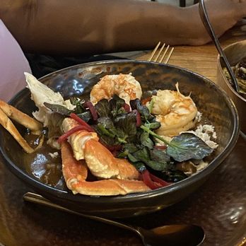 AMINA - Updated June 2025 - 604 Photos & 236 Reviews - 1102 Germantown ...