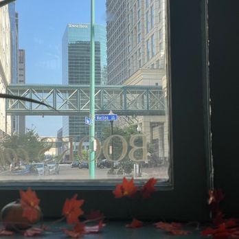 LIZARD CAFE - Updated December 2025 - 78 Photos & 85 Reviews - 109 E ...